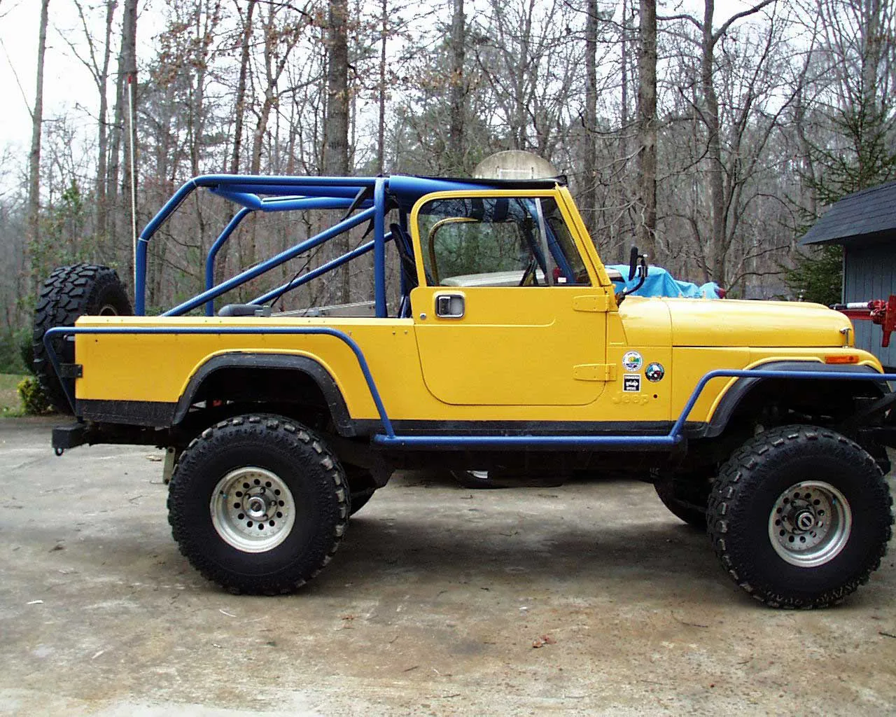 Jeep Wrangler CJ-8