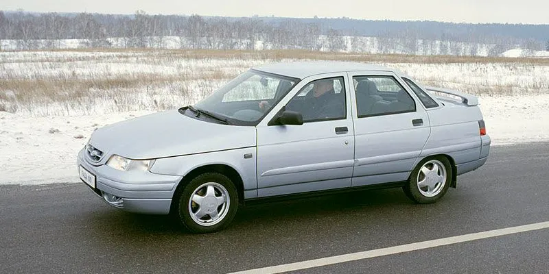 Cette voiture a une histoire peu banale. (Index en page 1) - Page 74 ...