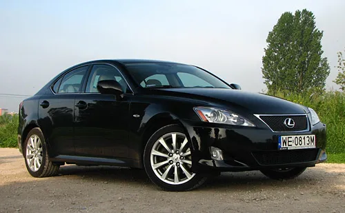 Lexus IS 220d