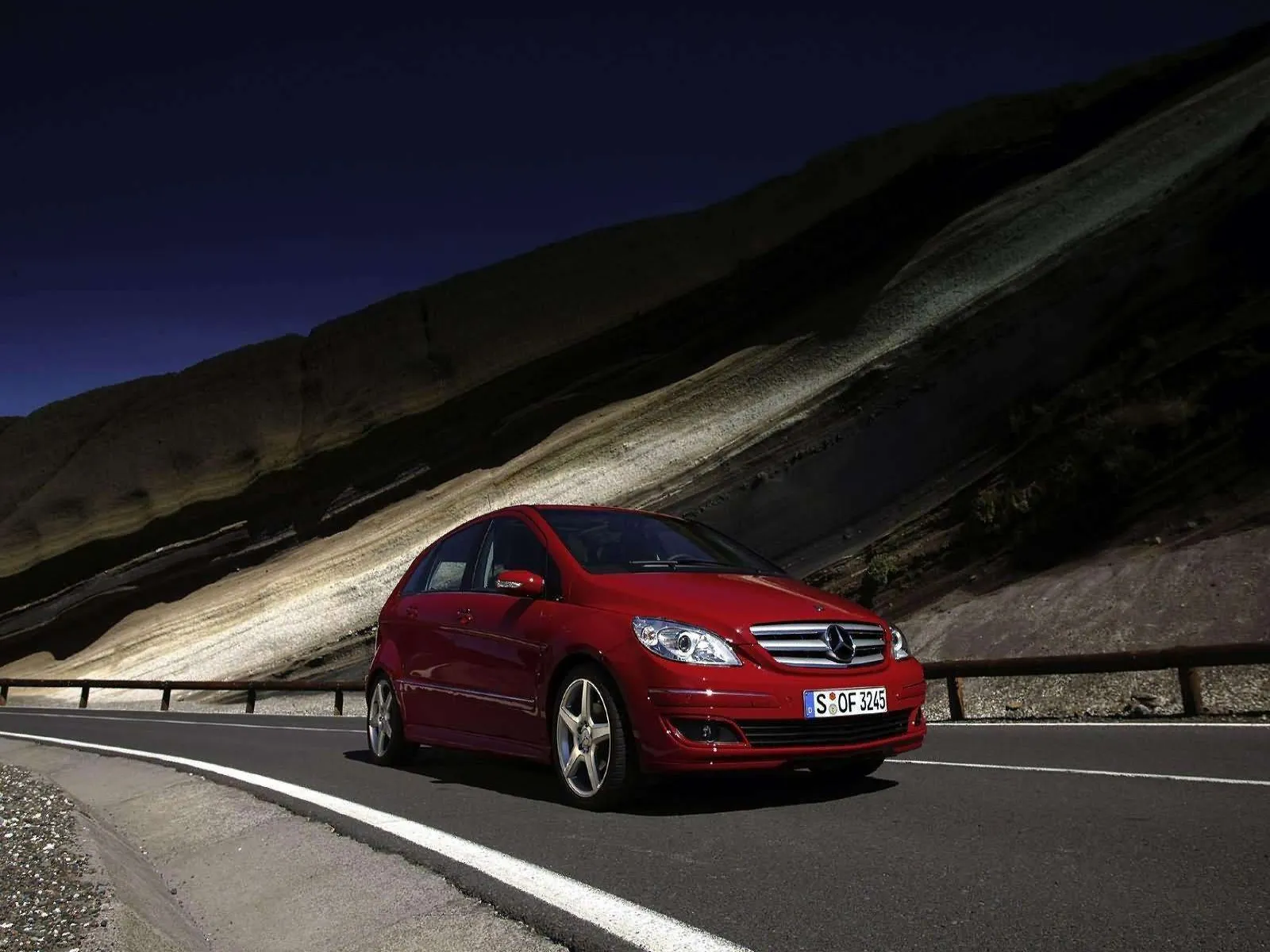 Mercedes-Benz A 200 TURBO
