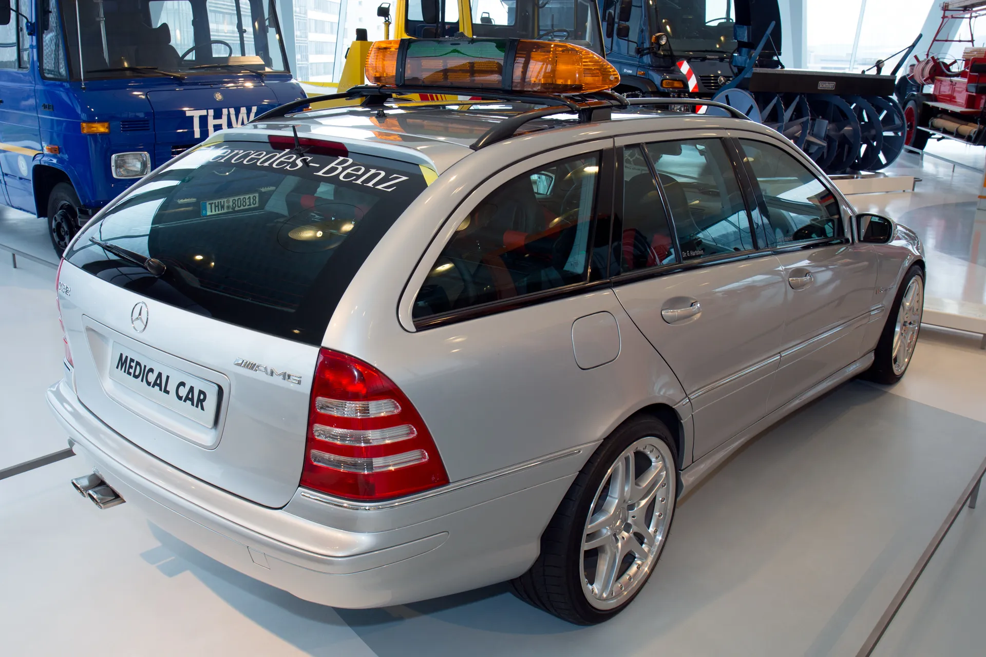 Mercedes-Benz C 32 AMG T-Modell technical details, history, photos on ...