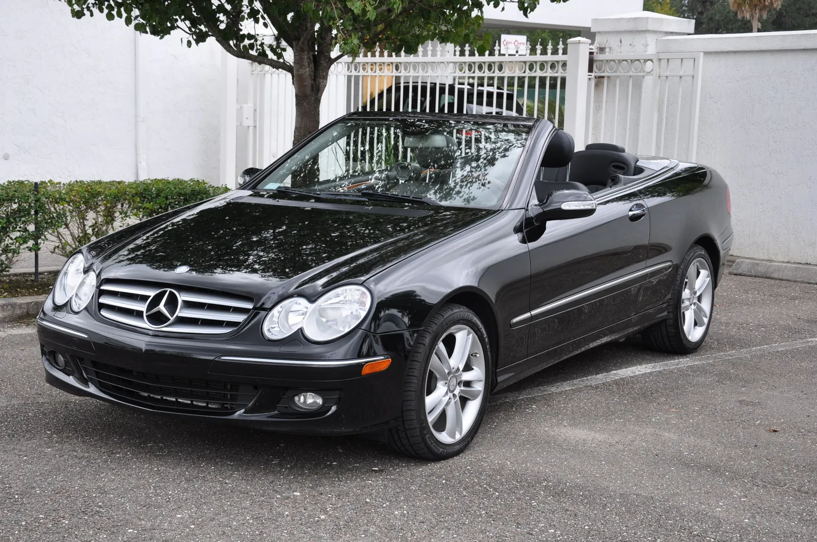 Mercedes-Benz CLK Cabrio Sport Edition technical details, history ...