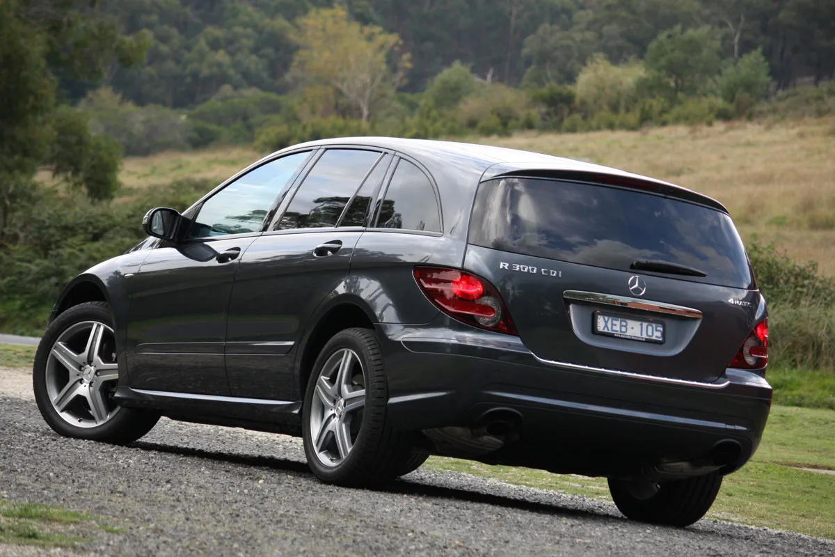 Mercedes-Benz R 300 technical details, history, photos on Better Parts LTD