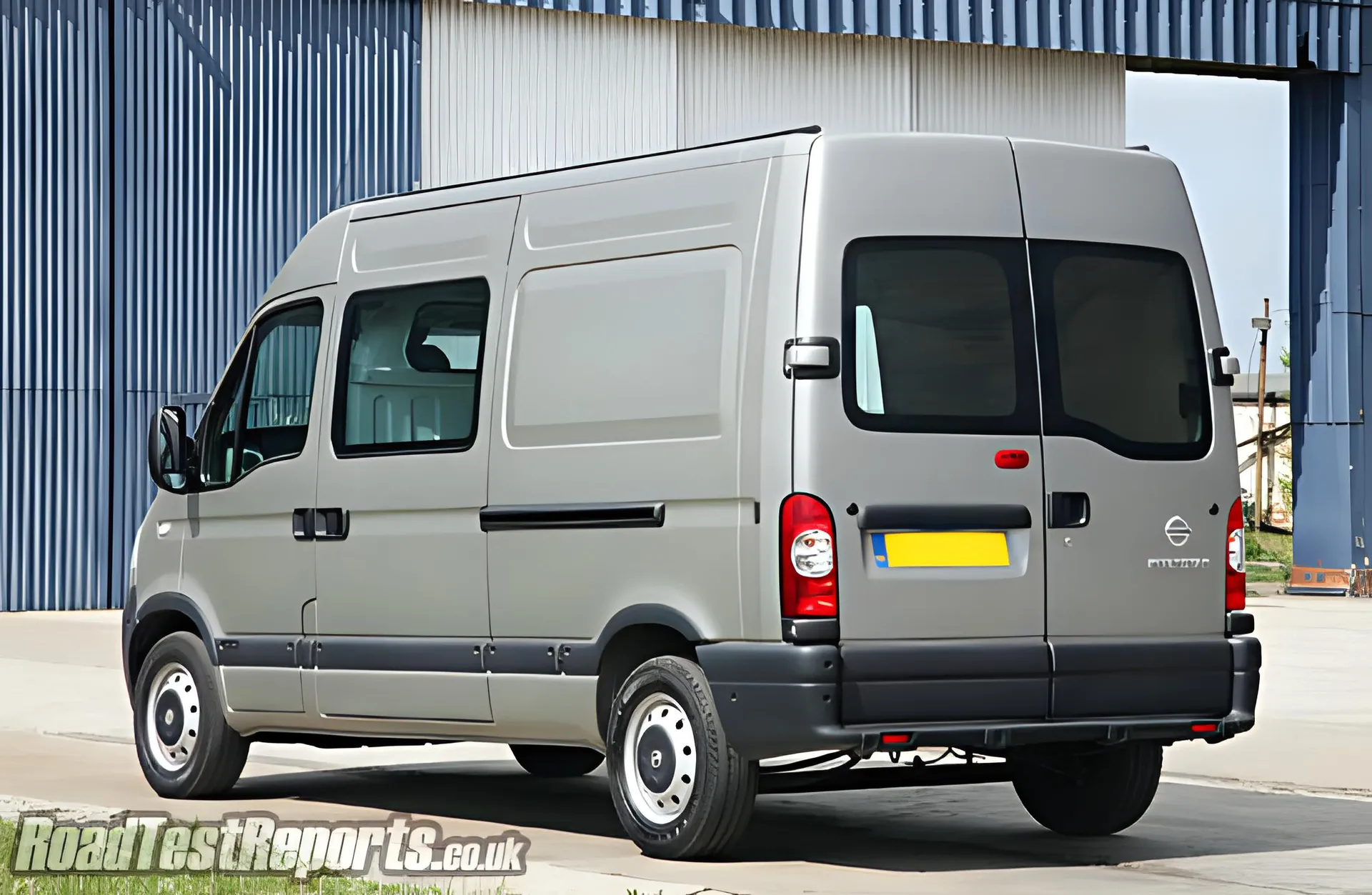 NISSAN Interstar image #5