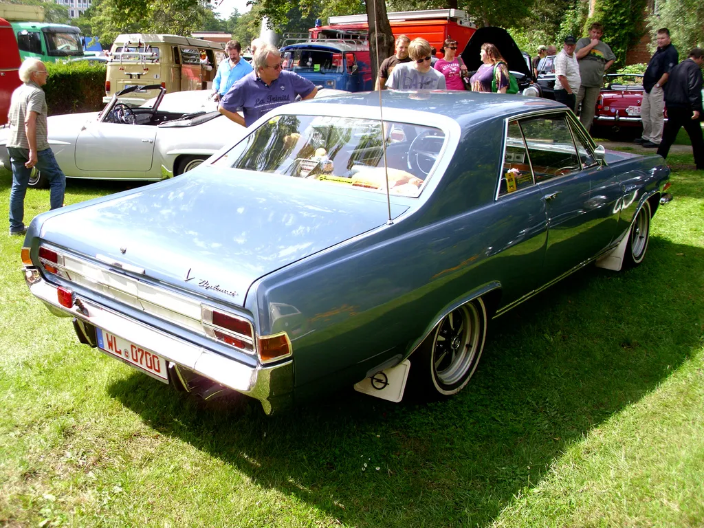 Opel Diplomat V8 Coupé