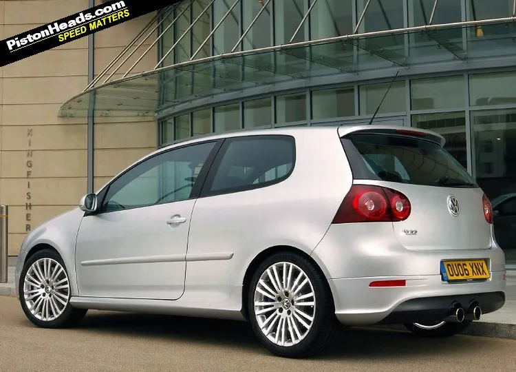VW Golf R32